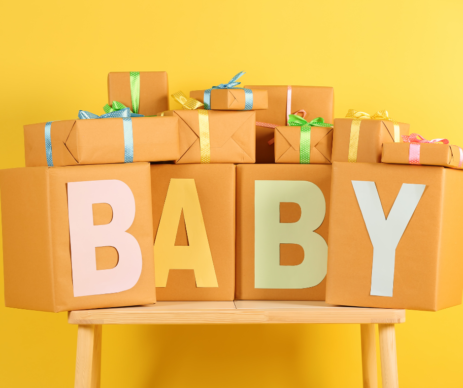 How to Create Personalized Gift Wrap, Tags, Boxes and More - 20 Inspir